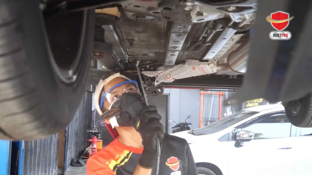 Cara Menghilangkan Kolong Mobil Berkarat Paling Ampuh dan Cepat!